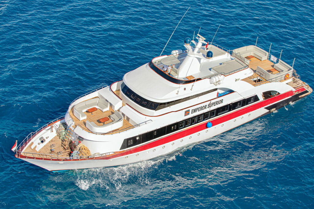 Major makeover makes Superior look splendid - Emperor Divers