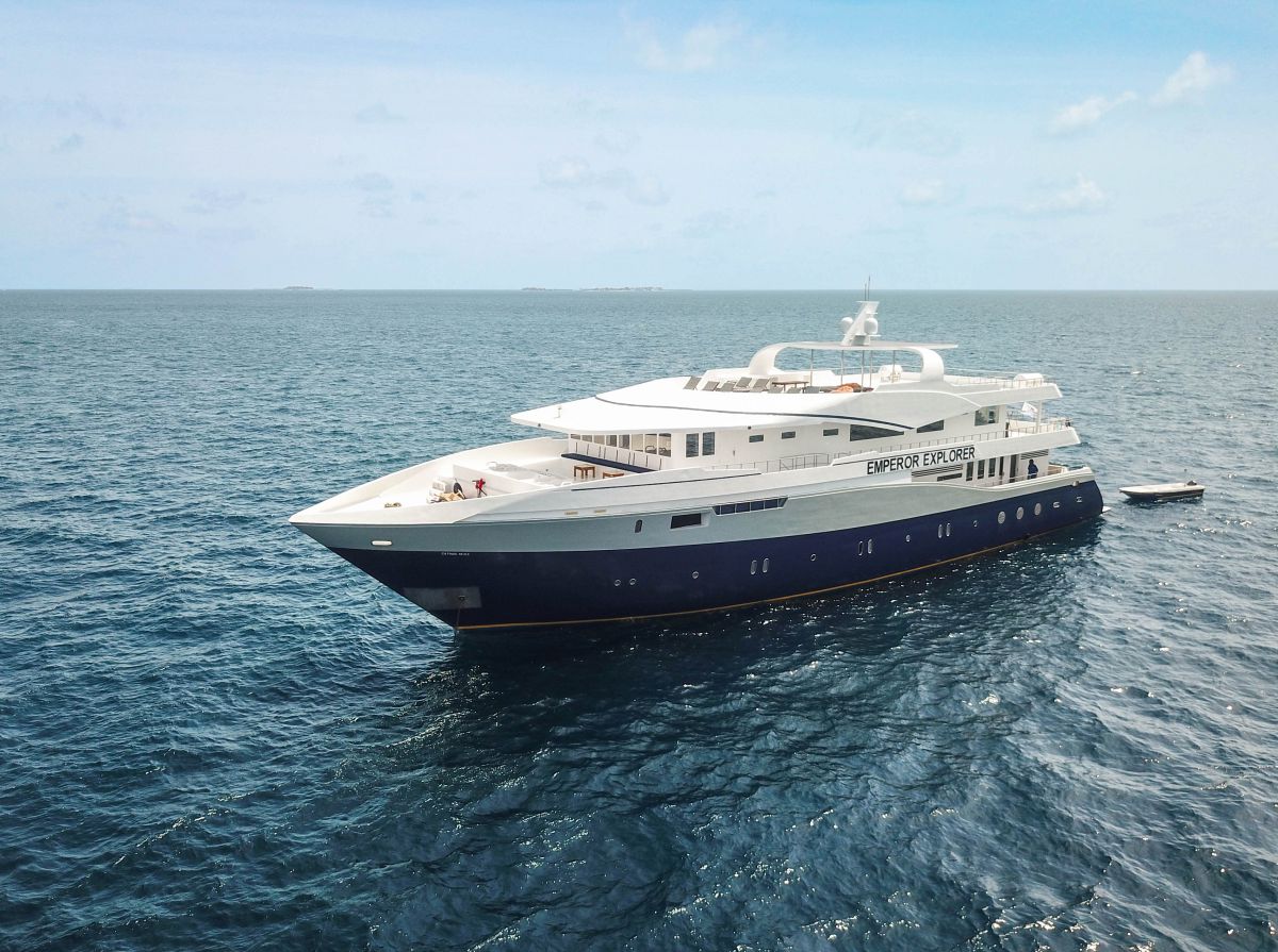 Maldives Liveaboard Cruises with MV Emperor Explorer - Emperor Divers