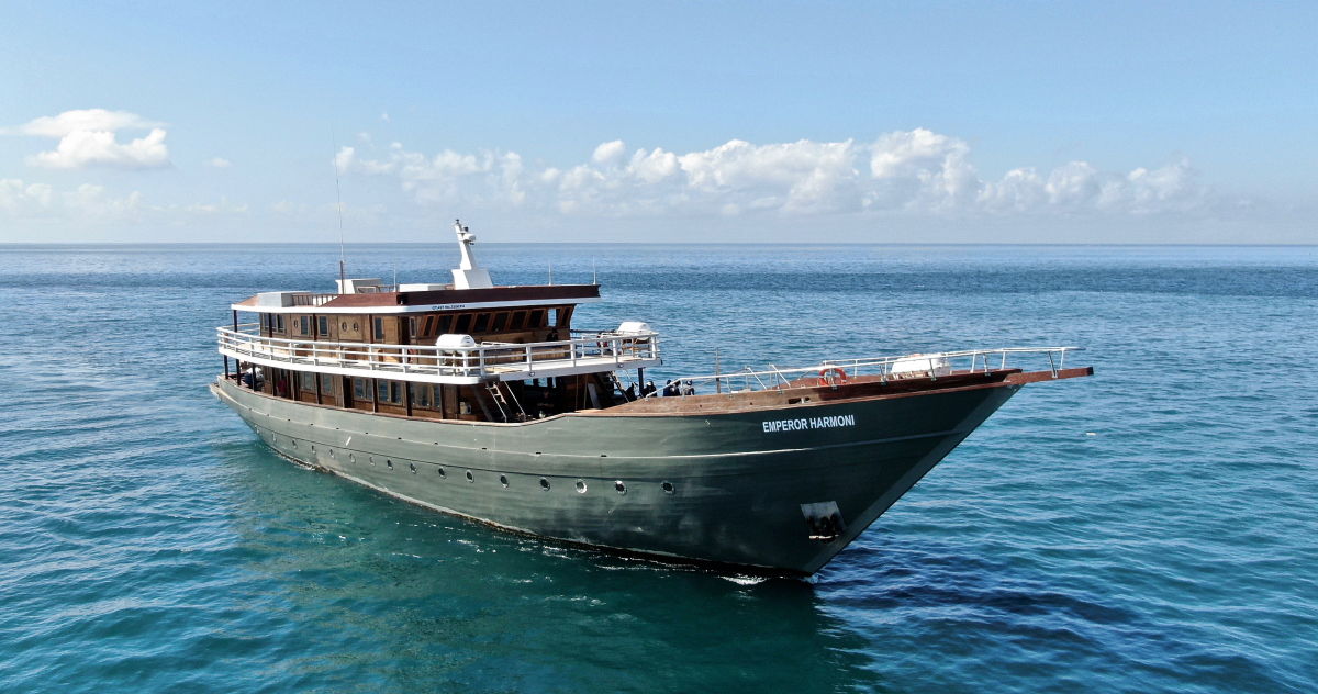 Liveaboard Emperor Harmoni in Indonesia launches for the first time