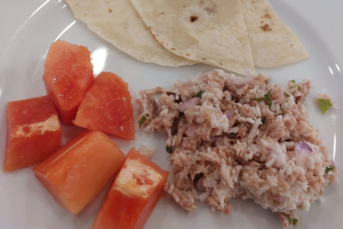 Dish of the Month: Mas Huni - Emperor Divers