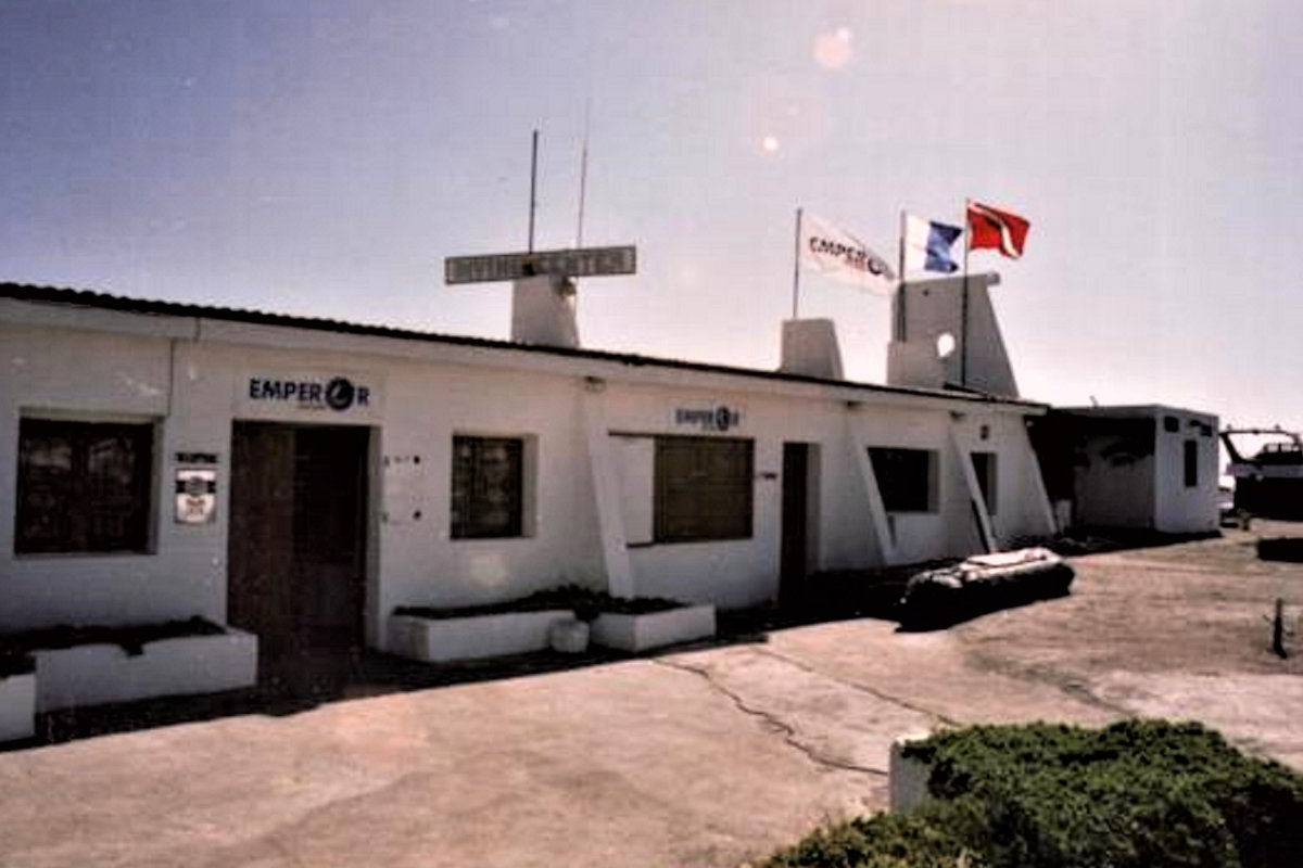 Emperor Divers - A rich history of high-quality service - Emperor Divers