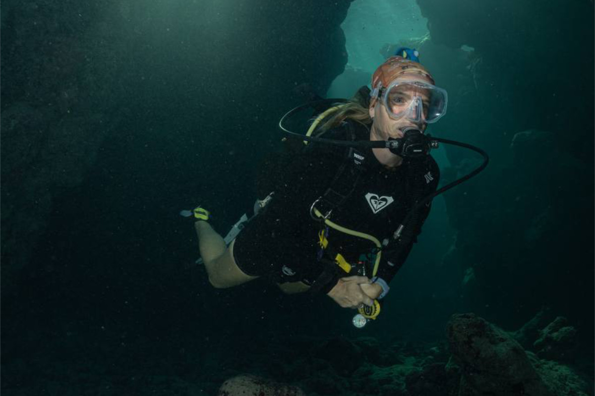 Diving Holidays with Emperor - Dive Resorts, Liveaboards & PADI Courses